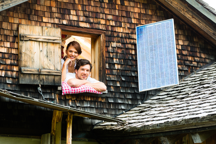 Select the Best Solar Generator for Tiny Homes: A Complete Guide ...